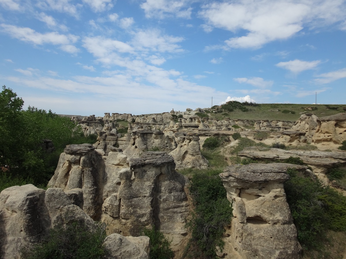 Alberta Top 10 Archaeological Sites - Ember Archaeology